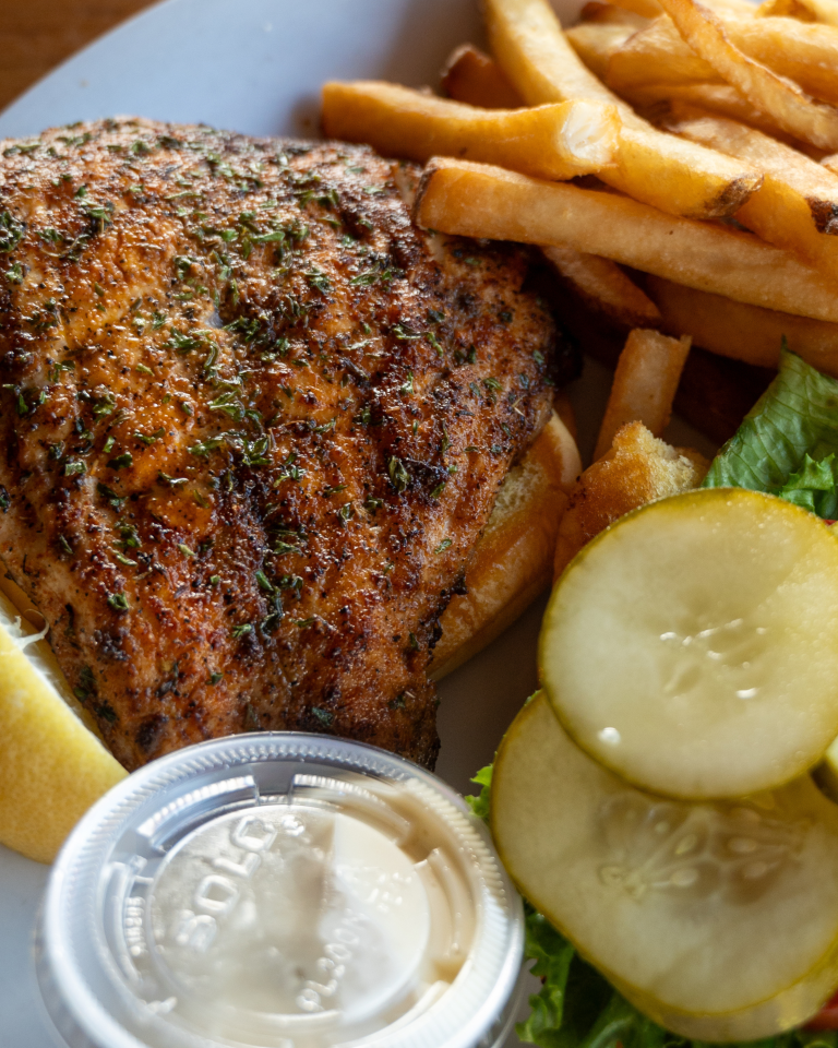 Home - Friendly Fisherman Restaurant